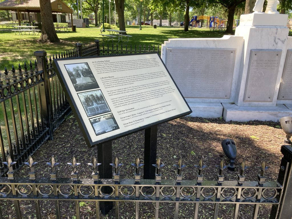 ImageLOC® Framed Pedestal - Gopher Sign